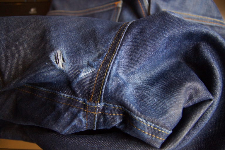 Jean Troué : après quelques coutures, on le remet | Mes Nouvelles Habitudes